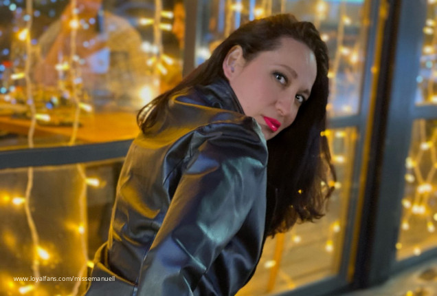 Always beneath my feet - MISSEMANUELL Official Photos | www.Loyalfans.com