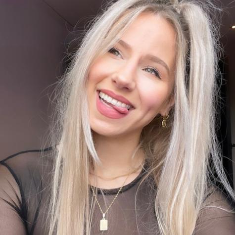 HayleeX’s Official Social Fan Page | LoyalFans