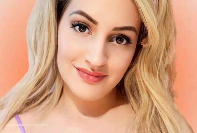 Jerk-off with cucumber - Iris Bloom Official Profile | www.Loyalfans.com