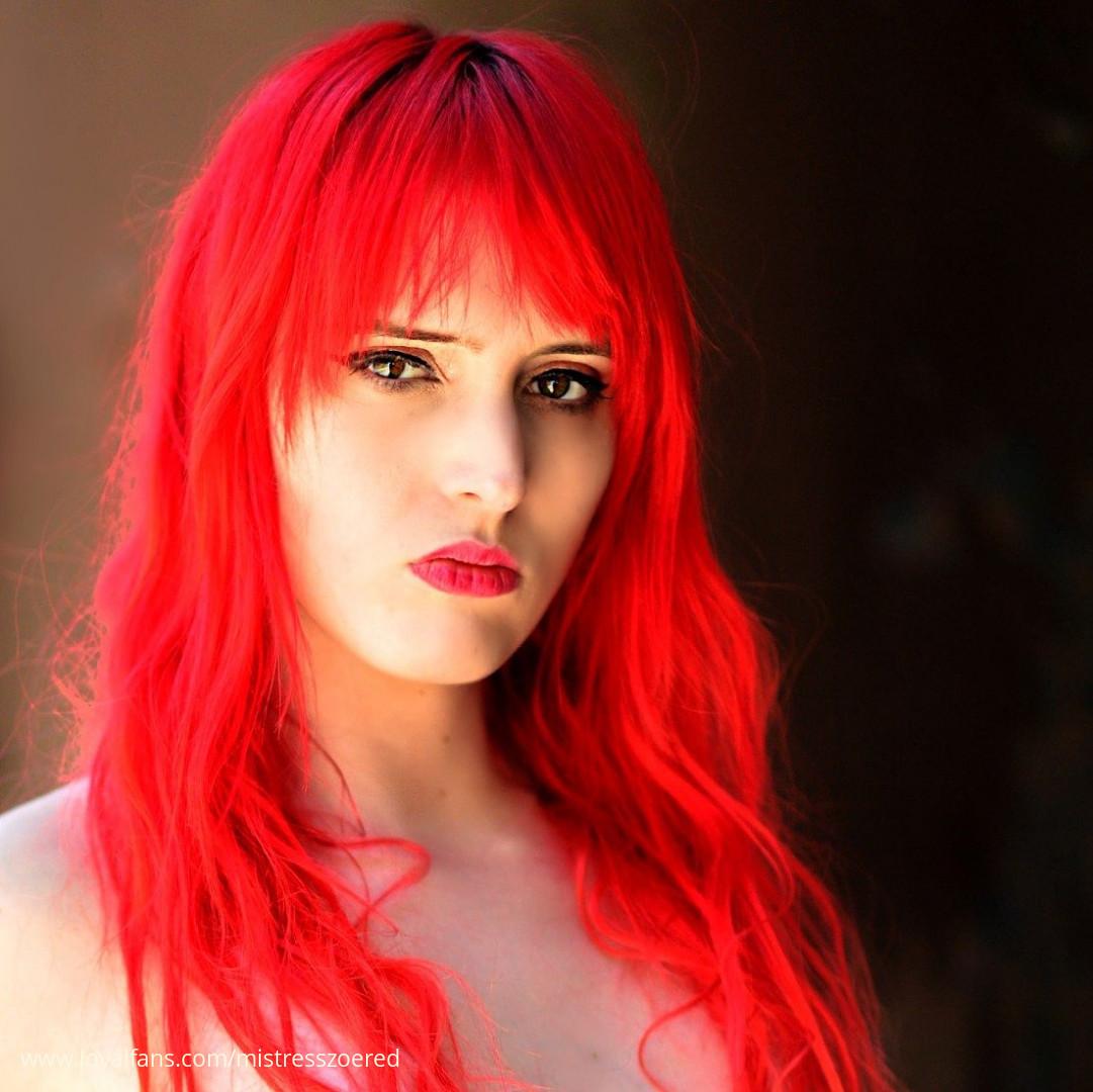 Mistress Zoe Red’s Official Social Fan Page | LoyalFans