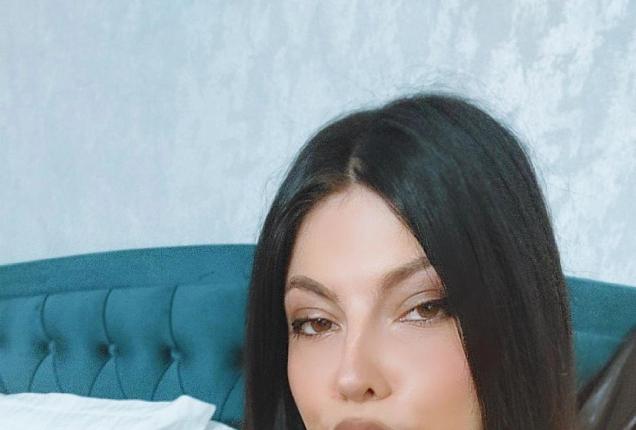 Simp Nation, you've been summoned to worship! - Dark Feminine Goddess ...