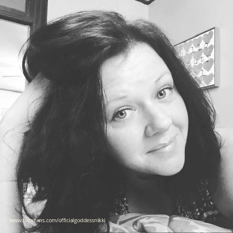 Official Goddess Nikki’s Official Social Fan Page | LoyalFans