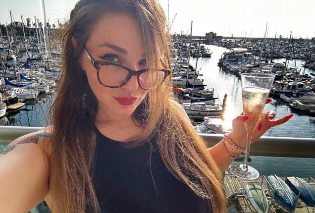 Hi pets - Princess Anasia Official Photos | www.Loyalfans.com