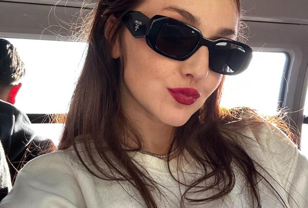 Day at Disney - Princess Anasia Official Photos | www.Loyalfans.com