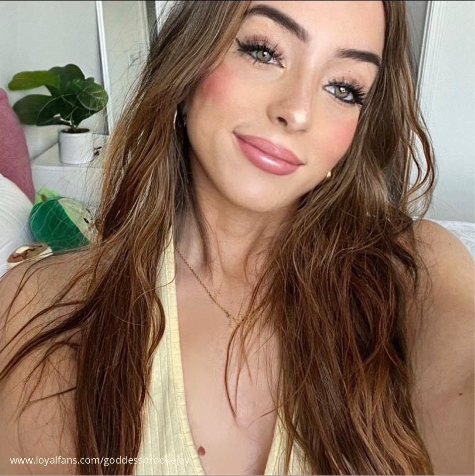 goddess brooke joy’s Official Social Fan Page | LoyalFans
