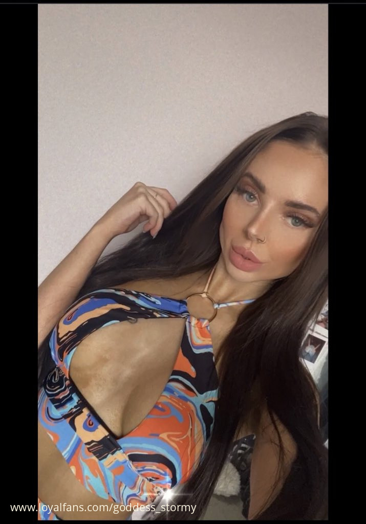 Lilly00’s Official Social Fan Page | LoyalFans