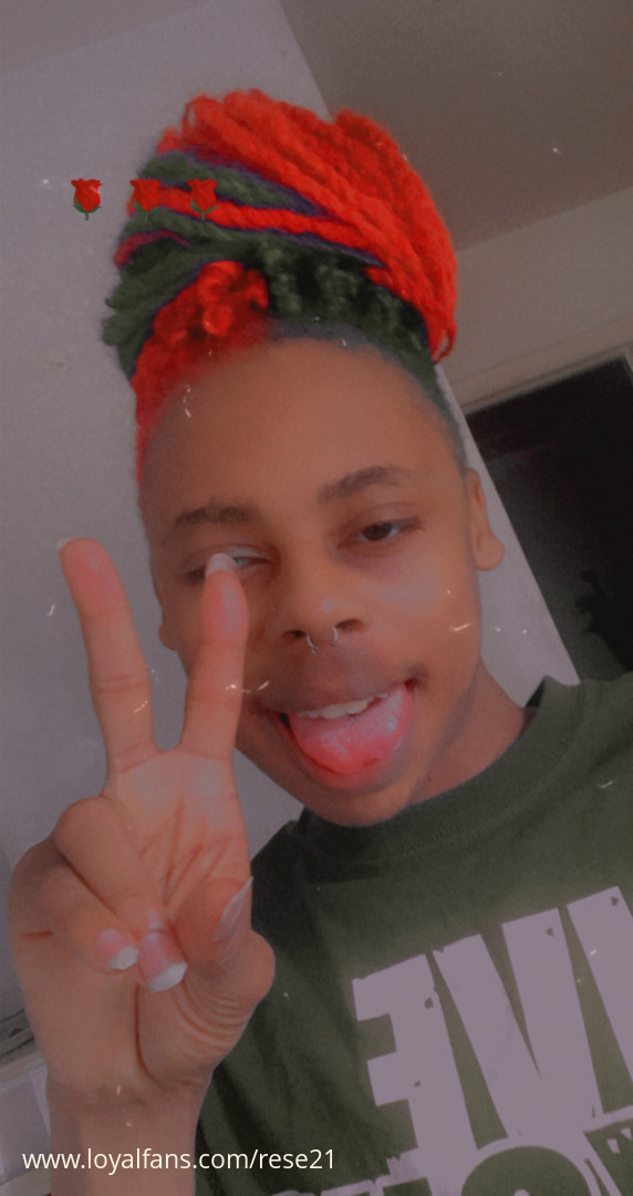 Rese21's videos and clips | Official account | LoyalFans