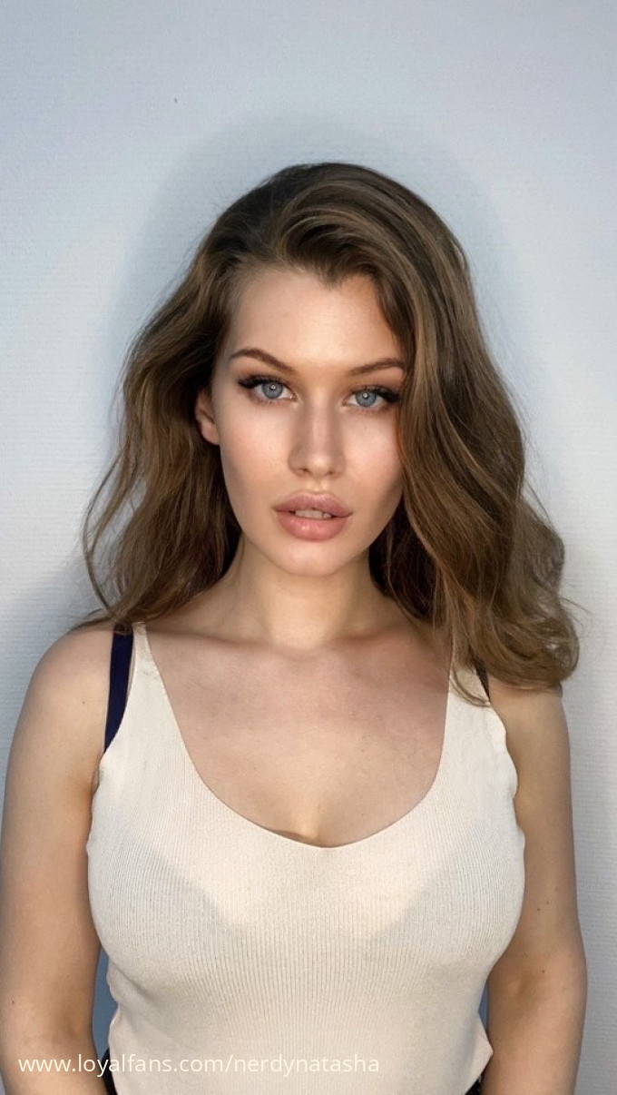 Nerdy Natasha’s Official Social Fan Page | LoyalFans
