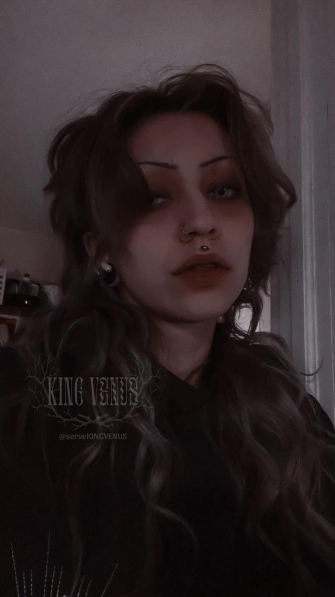 King Venus FINDOMINA’s Official Social Fan Page | LoyalFans