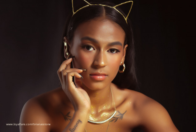 Your tender and submissive princess🔥👸💦 - BrianaSstone Official Photos | www.Loyalfans.com