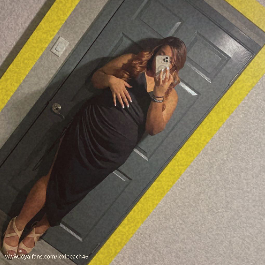 Peachy Lexxxx’s Official Social Fan Page | LoyalFans