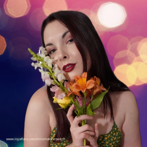 Miss Malorie Switch's videos and clips | Official account | LoyalFans
