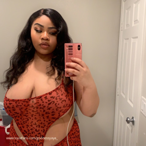 TheGoddessYaya’s Official Social Fan Page | LoyalFans