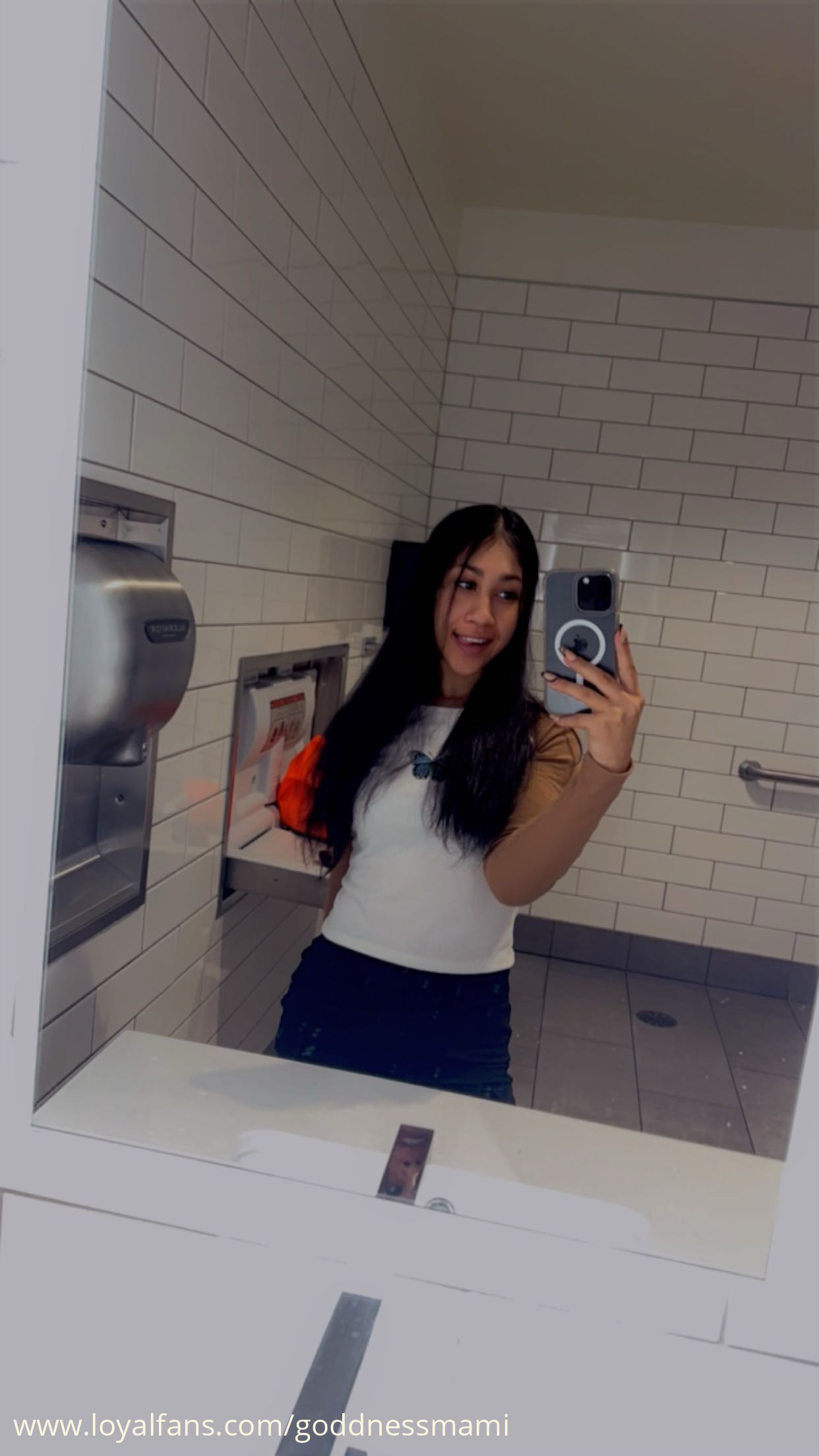 Mami1's videos and clips | Official account | LoyalFans