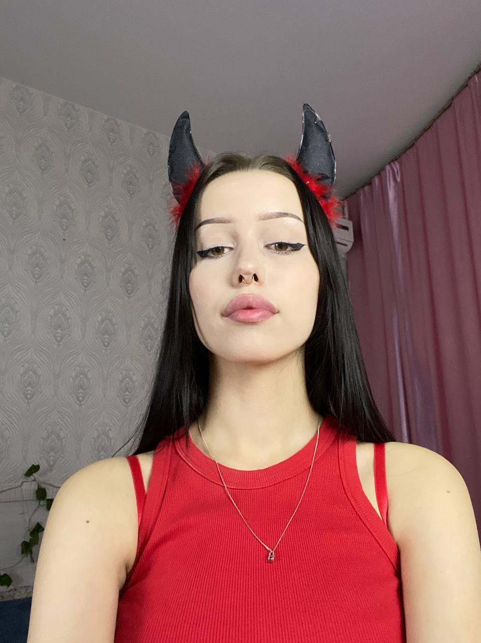 QWERTYUIUJHGFDSA’s Official Social Fan Page | LoyalFans