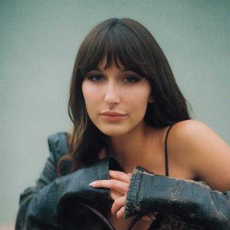 Ari Lover Girl’s Official Social Fan Page | LoyalFans