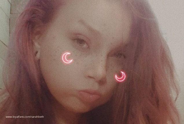 SarahBeth Official Photos | www.Loyalfans.com