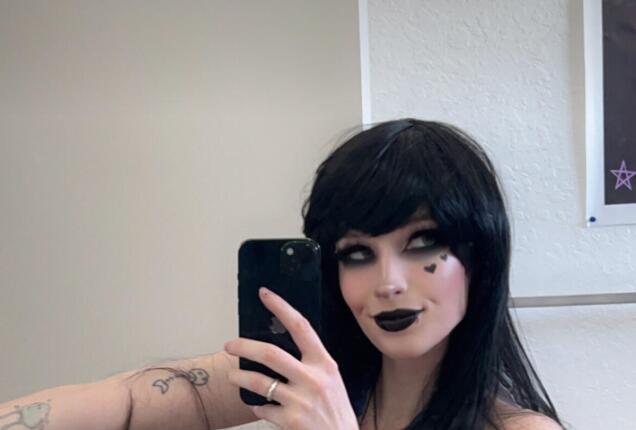 Your devotion to me is your HIGHEST priority - Goddess Kayla Lavigne ...