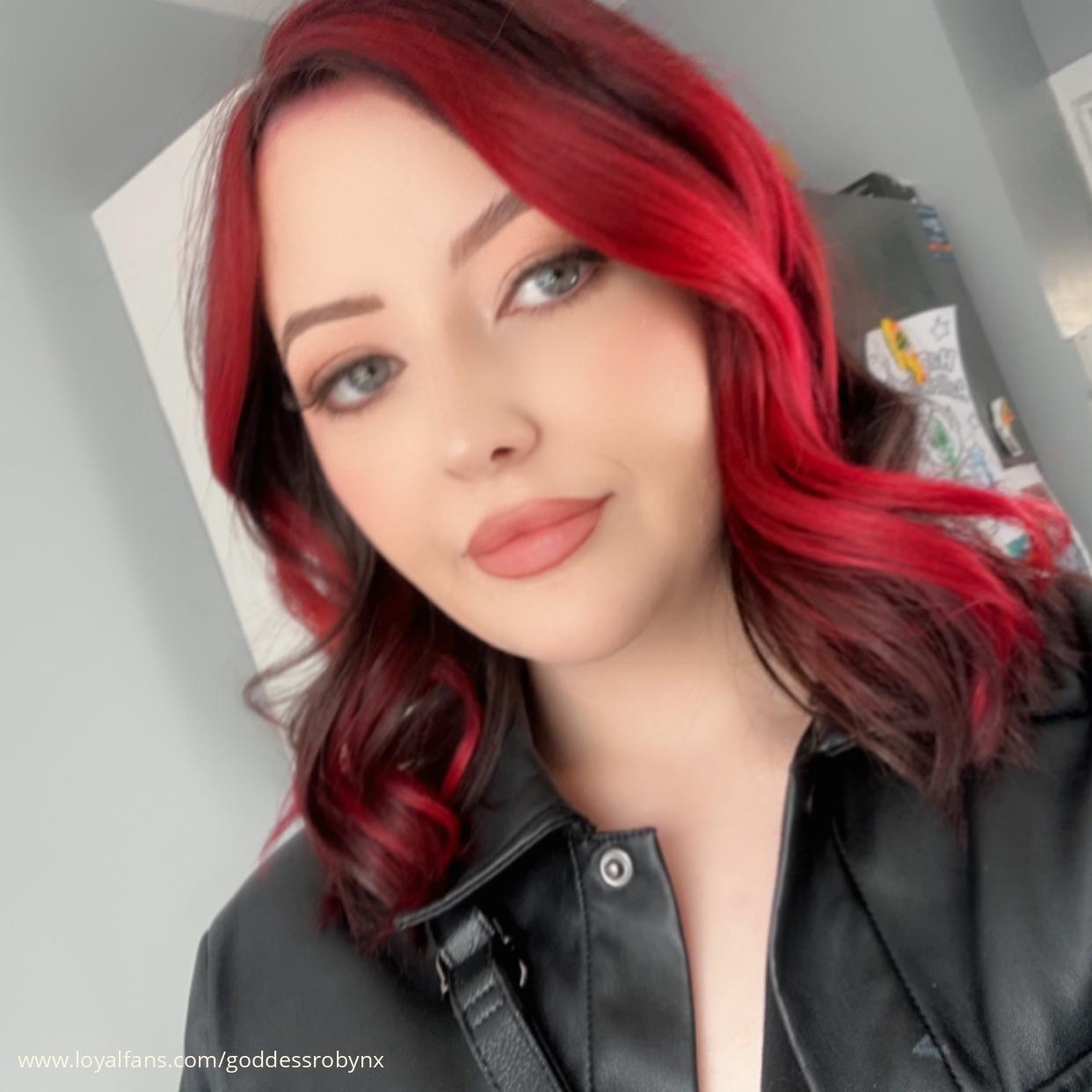 Goddessrobynx’s Official Social Fan Page | LoyalFans
