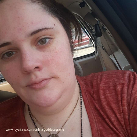 Official Goddess Gracie’s Official Social Fan Page | LoyalFans