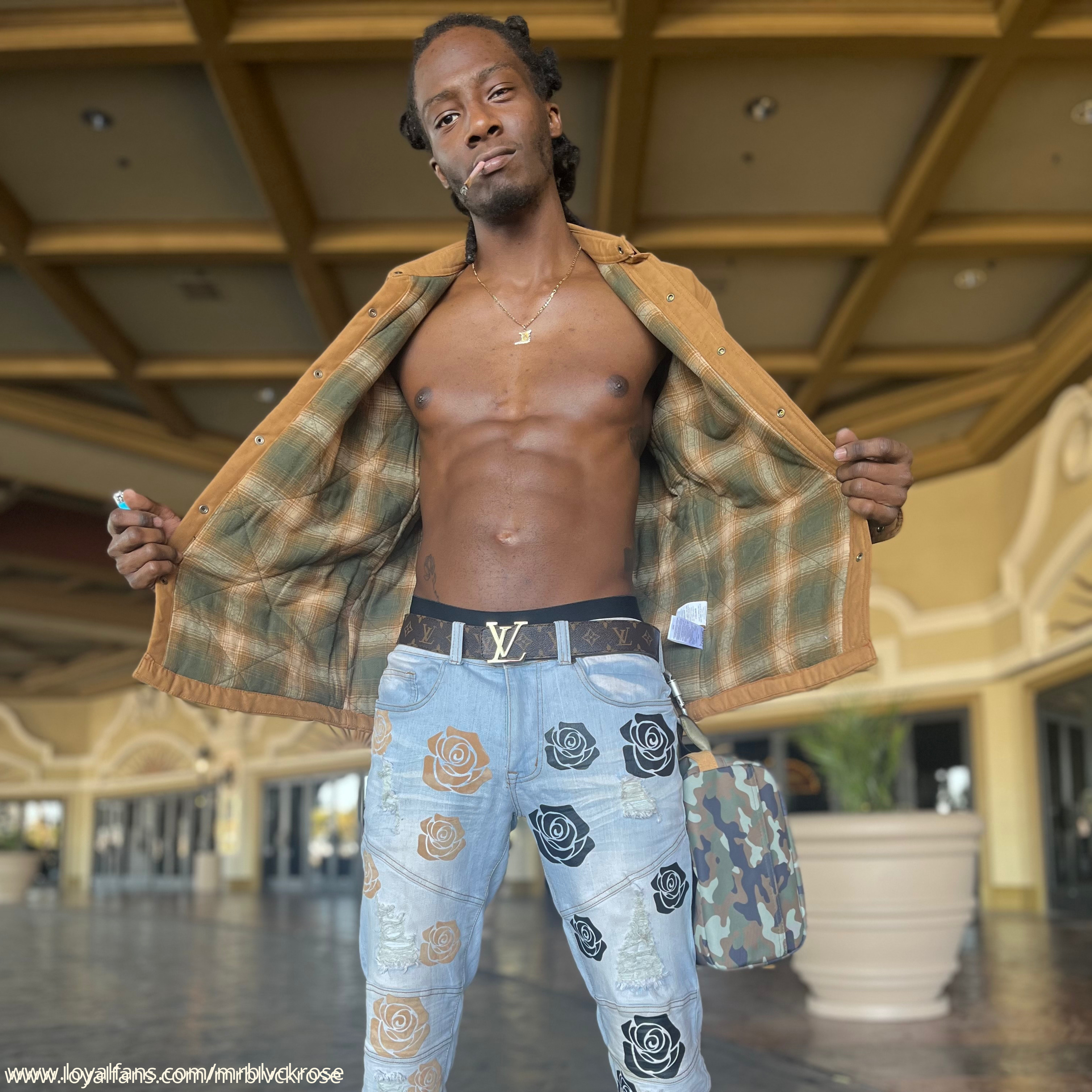 Mr Blvck Rose's Official Social Fan Page | LoyalFans