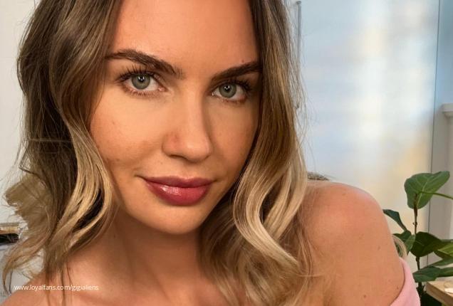 Hello my Loyal Fans - Gigi Aliens Official Photos | www.Loyalfans.com