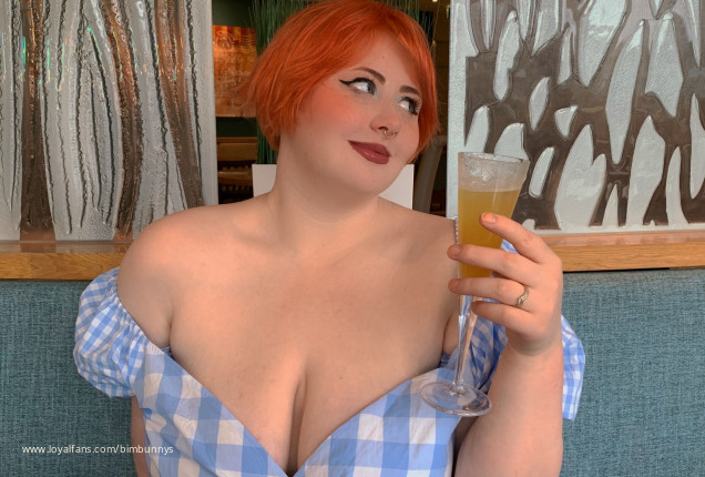 dinner on your dime 💙 - princess honey Official Photos | www.Loyalfans.com