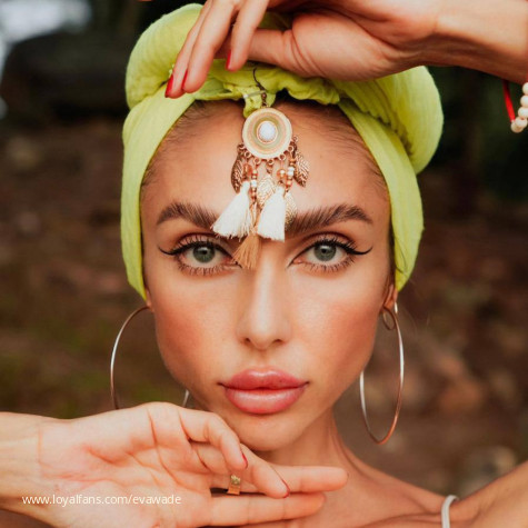 Eva Wade’s Official Social Fan Page | LoyalFans