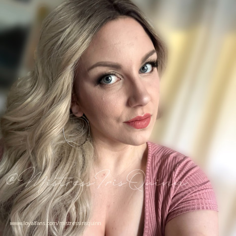 Mistress Iris Quinn’s Official Social Fan Page | LoyalFans