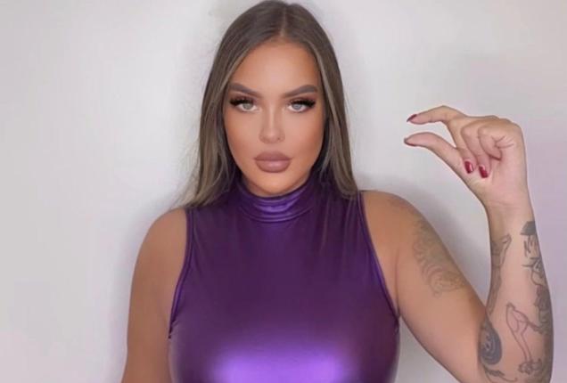 Check your dm's.......... - Goddess Veronica Inked Official Photos | www.Loyalfans.com