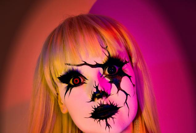 how deep can u go? - Draculin Archive Official Photos | LoyalFans