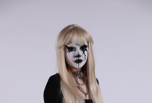 fear + arousal = euphoria - Draculin Archive Official Photos | LoyalFans