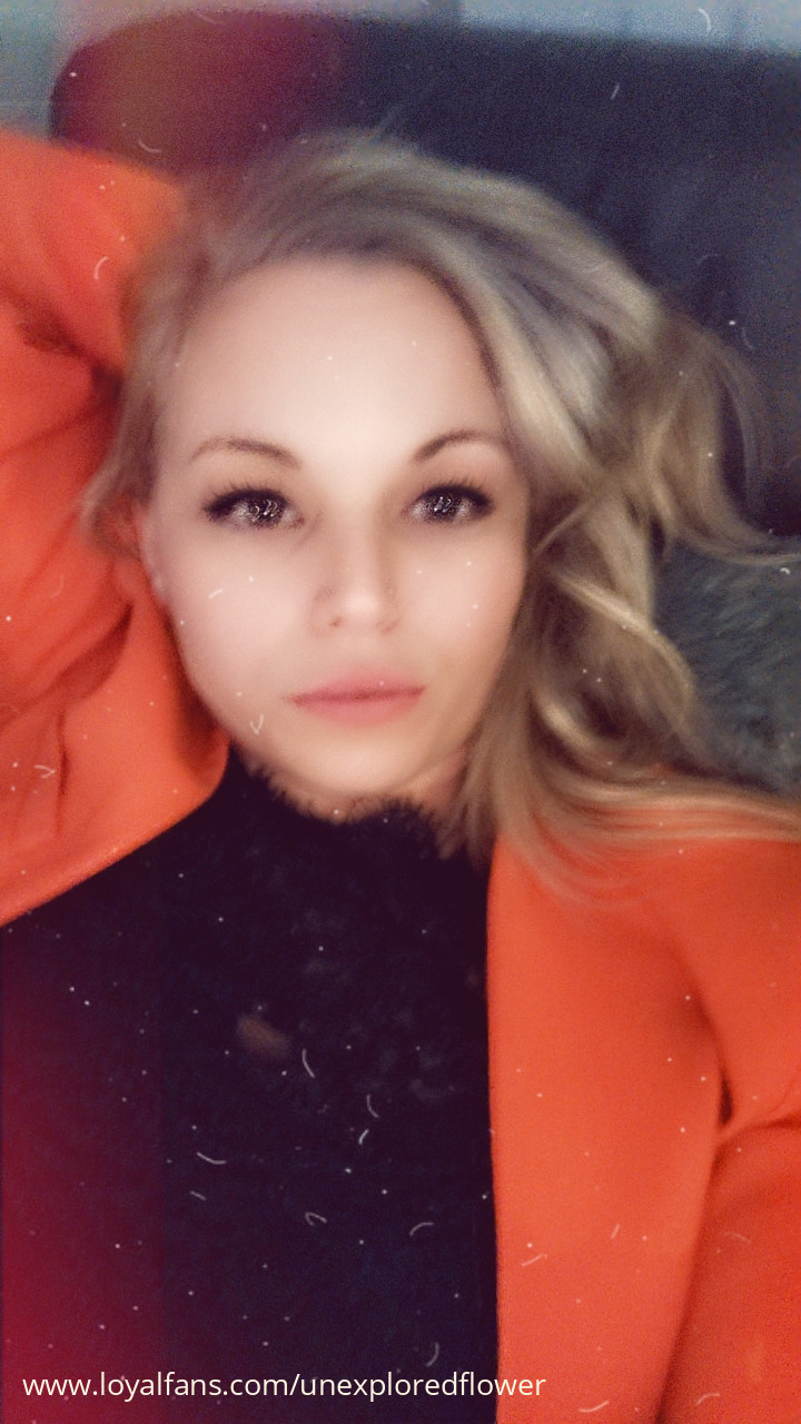 Unexploredflower’s Official Social Fan Page | LoyalFans