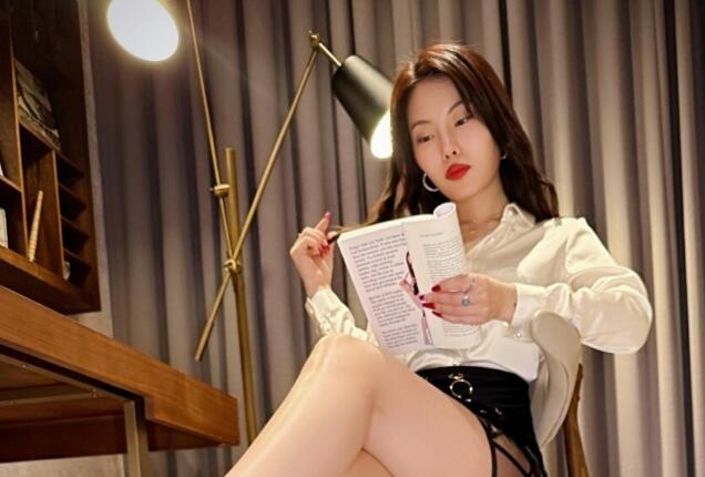 Beneath Me - Goddess Seira Official Photos | www.Loyalfans.com