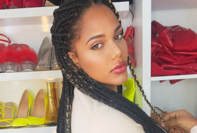 Are you worthy - Kixxy the Findom Ebony Goddess Official Photos | www ...