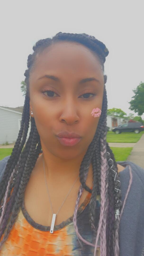 Quean Long Leggz’s Official Social Fan Page | LoyalFans