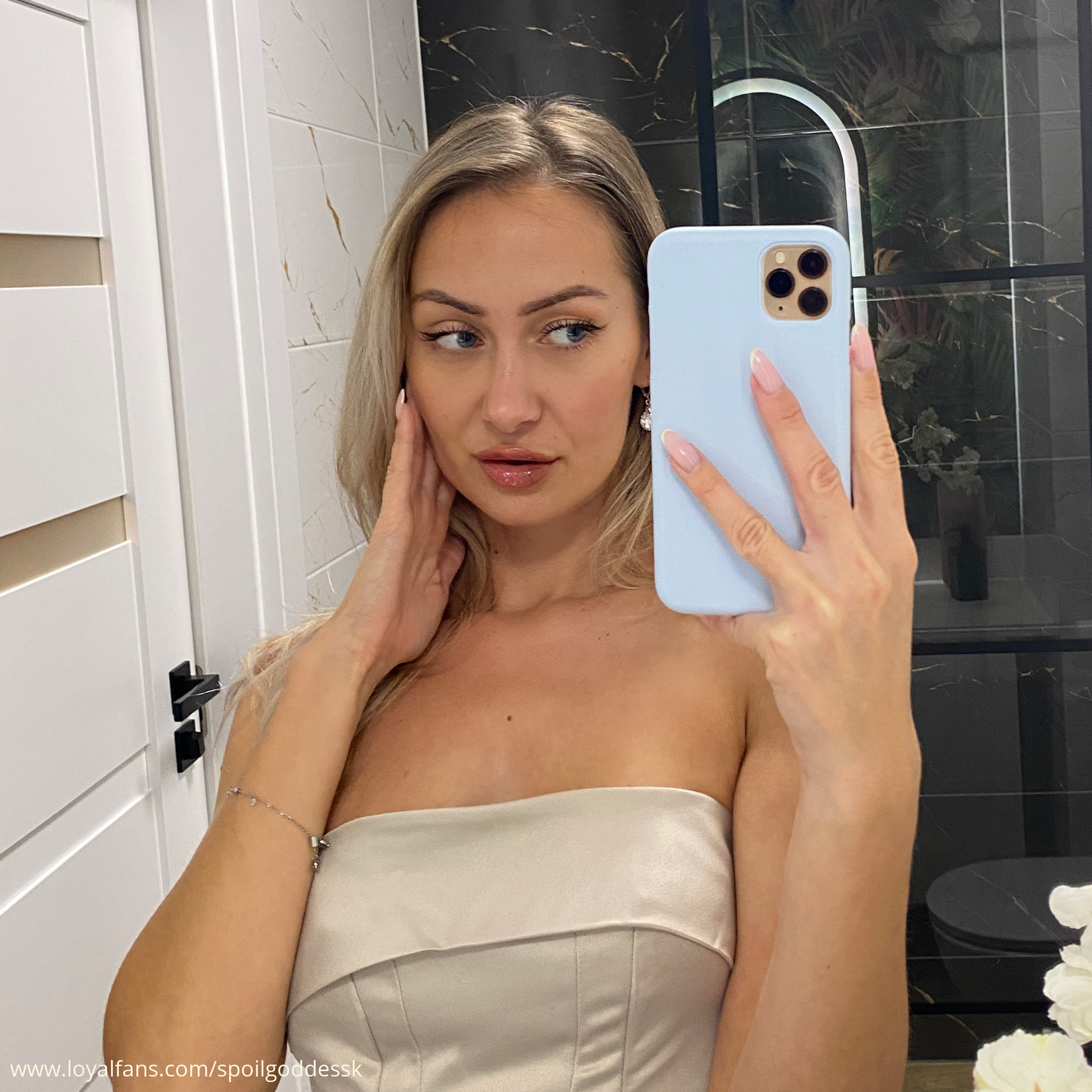 Goddess Kas Findom 's Official Social Fan Page | LoyalFans