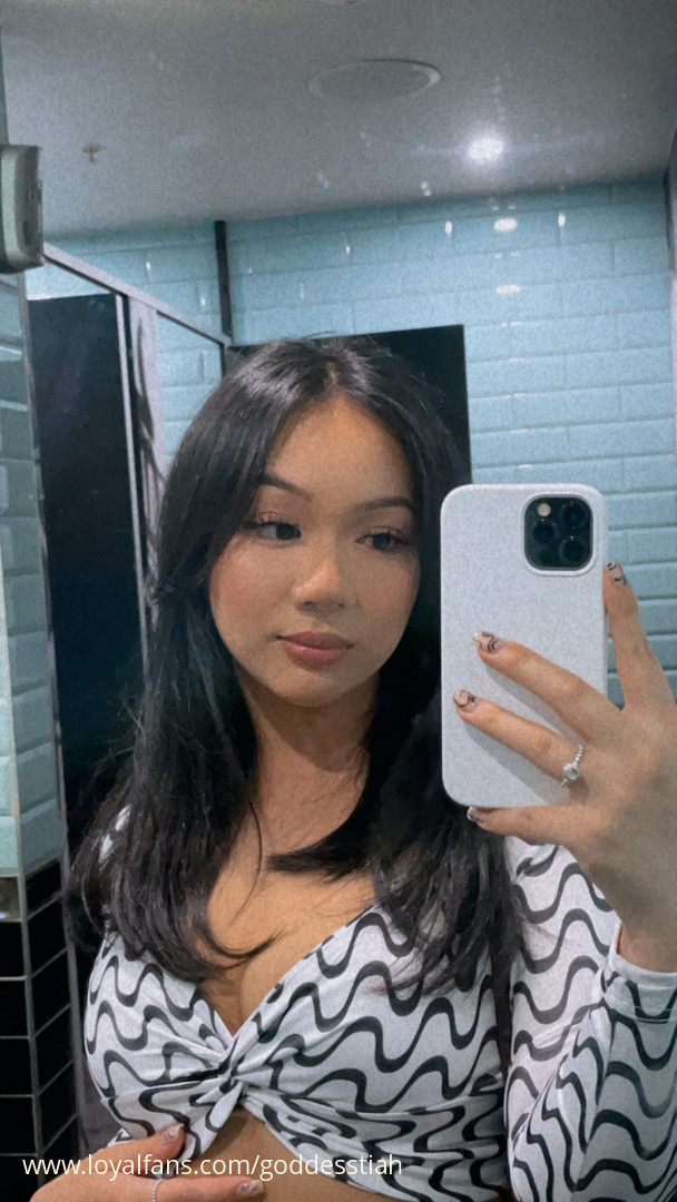 Goddess Tiah’s Official Social Fan Page | LoyalFans