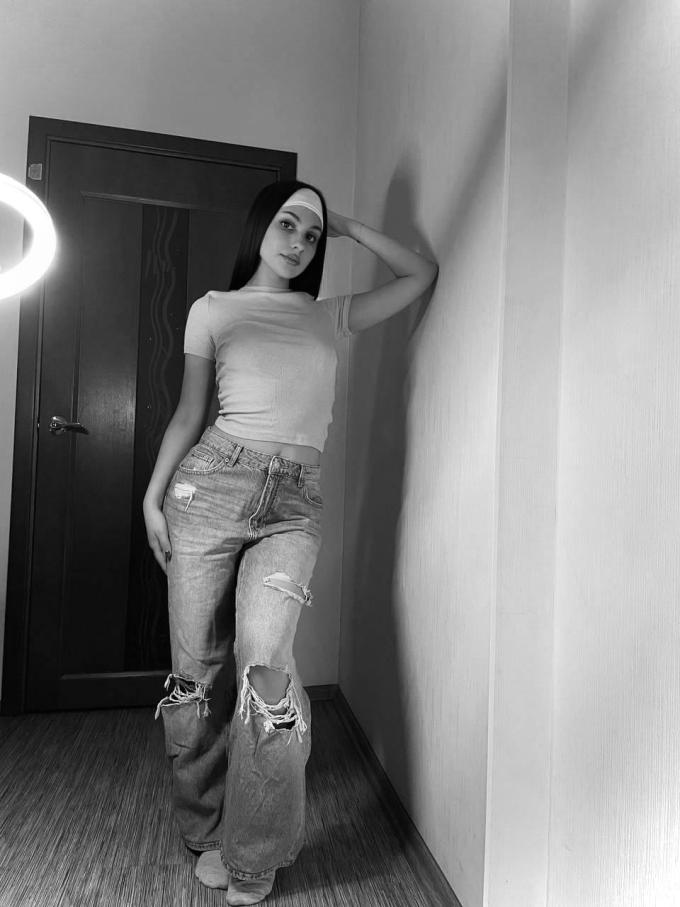 Seductive allure is hidden in every one of my moments - Adele_Rose06 ...