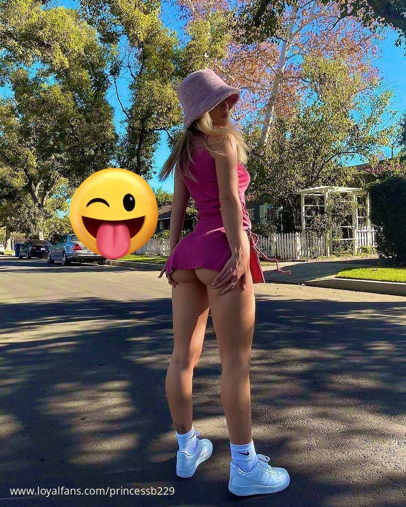 princessB229’s Official Social Fan Page | LoyalFans