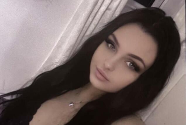 Hey 🤍 - Goddess_jXx Official Photos | www.Loyalfans.com