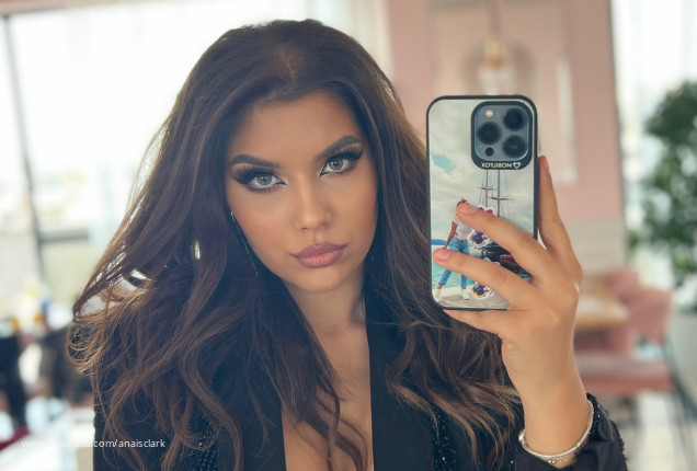 What is it like to exclusively look, but to never touch? - Miss Anais ...