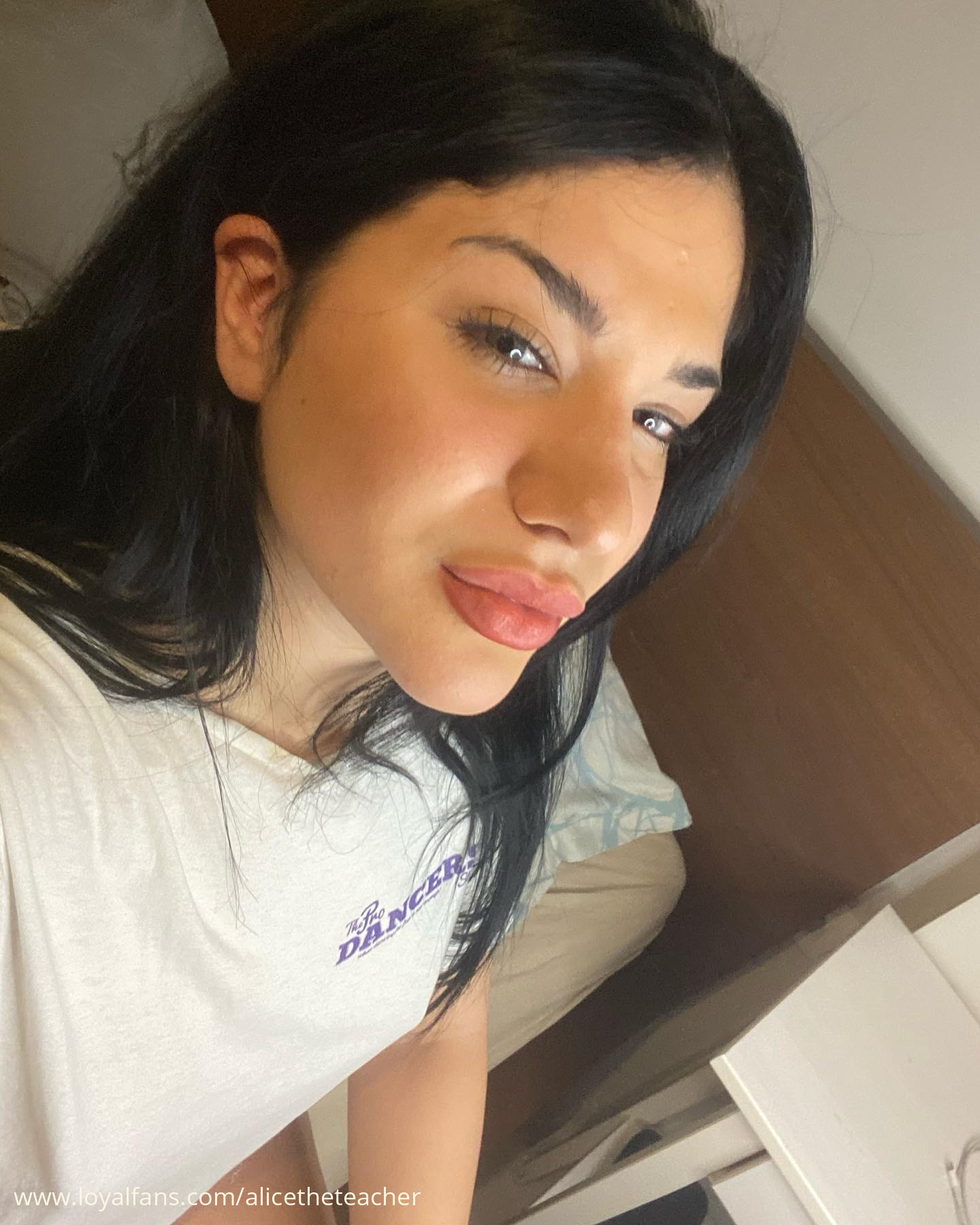 Alice the teacher's videos and clips | Official account | LoyalFans