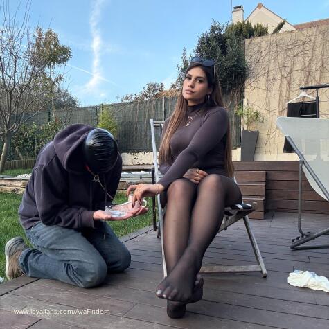 Would you rather… - Princess Ava Stone Findom Femdom Official Profile | www.Loyalfans.com