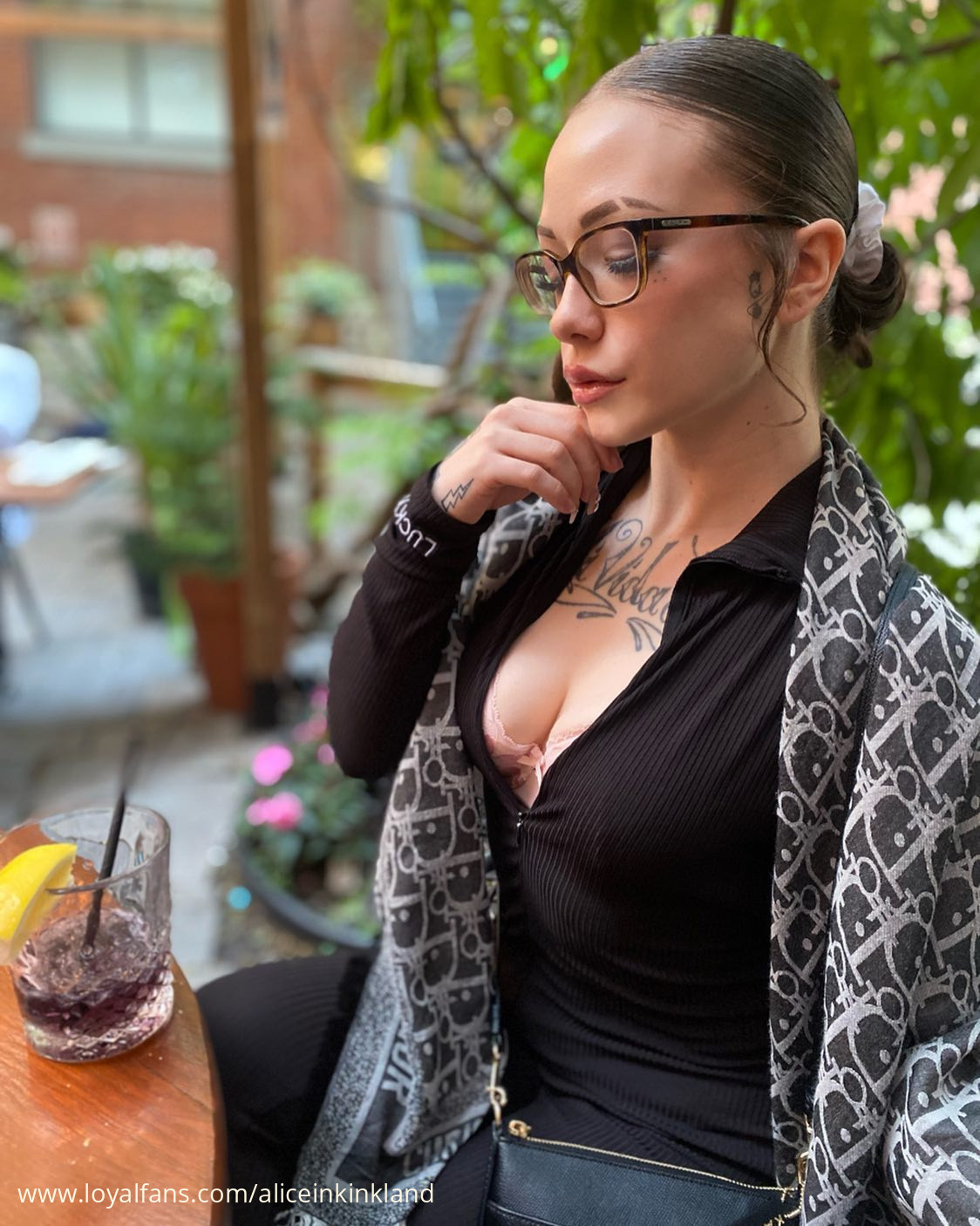 Alice In Kinkland's videos and clips | Official account | LoyalFans