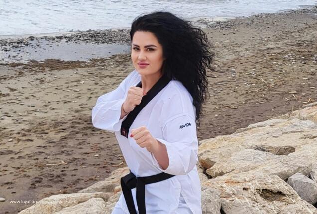 Lady Alice wrestling match - Tall Alice Wrestler Official Profile | www ...