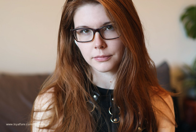 Basics 101: Feet Worship - PayAddie Findom Femdom Official Profile ...