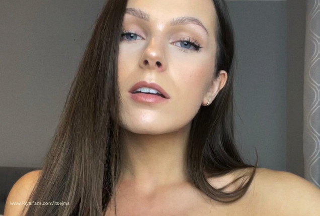 🍑 - Goddess Eva Findom Official Profile | www.Loyalfans.com