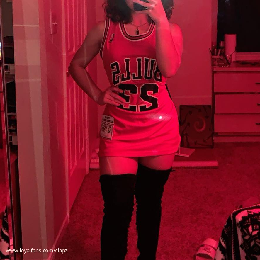 clapz’s Official Social Fan Page | LoyalFans