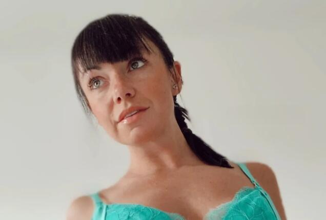 Big Step Sister Catches You Jerking Off Yourgirlnextdoor1 Official Profile